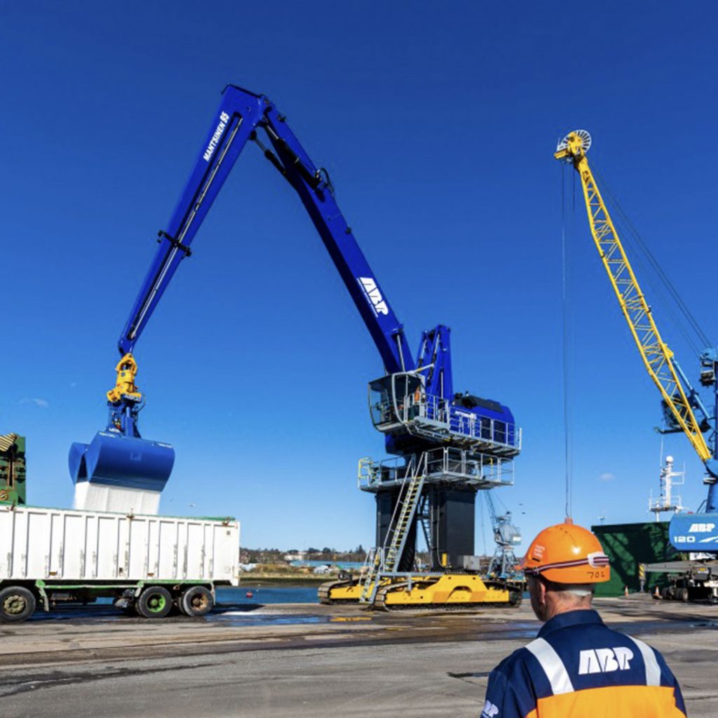 Mantsinen 95 | Cooper Handling