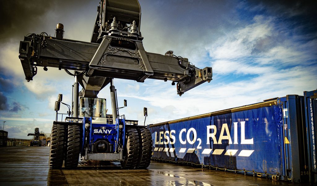 Reach Stackers | SANY Range Models For Port Activities